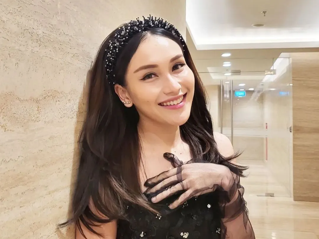 Terungkap! Ternyata Ini Alasan Ayu Ting Ting Ikut Keliling Kampung ...