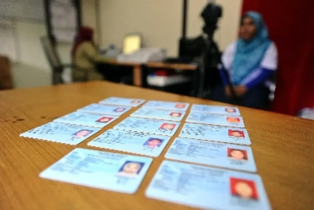 Cara mengurus KTP hilang di Jakarta, Lengkap syarat dan biaya ...